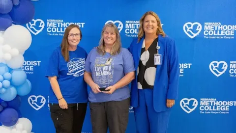 NMC's Janet McAdams honored as Nebraska Surgical Technologist of the ...